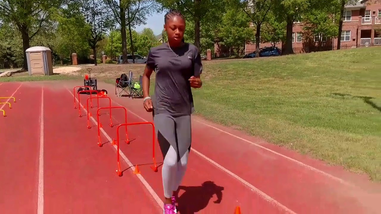 Hurdle Training - Drilling and 200h/ Long hurdles Day with Joslyn ...