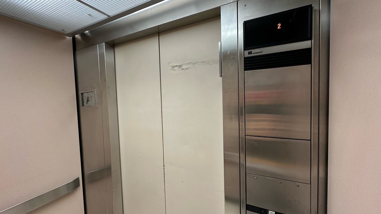 Montgomery Vector Hydraulic Elevator: Macy’s @ Square One Mall - YouTube