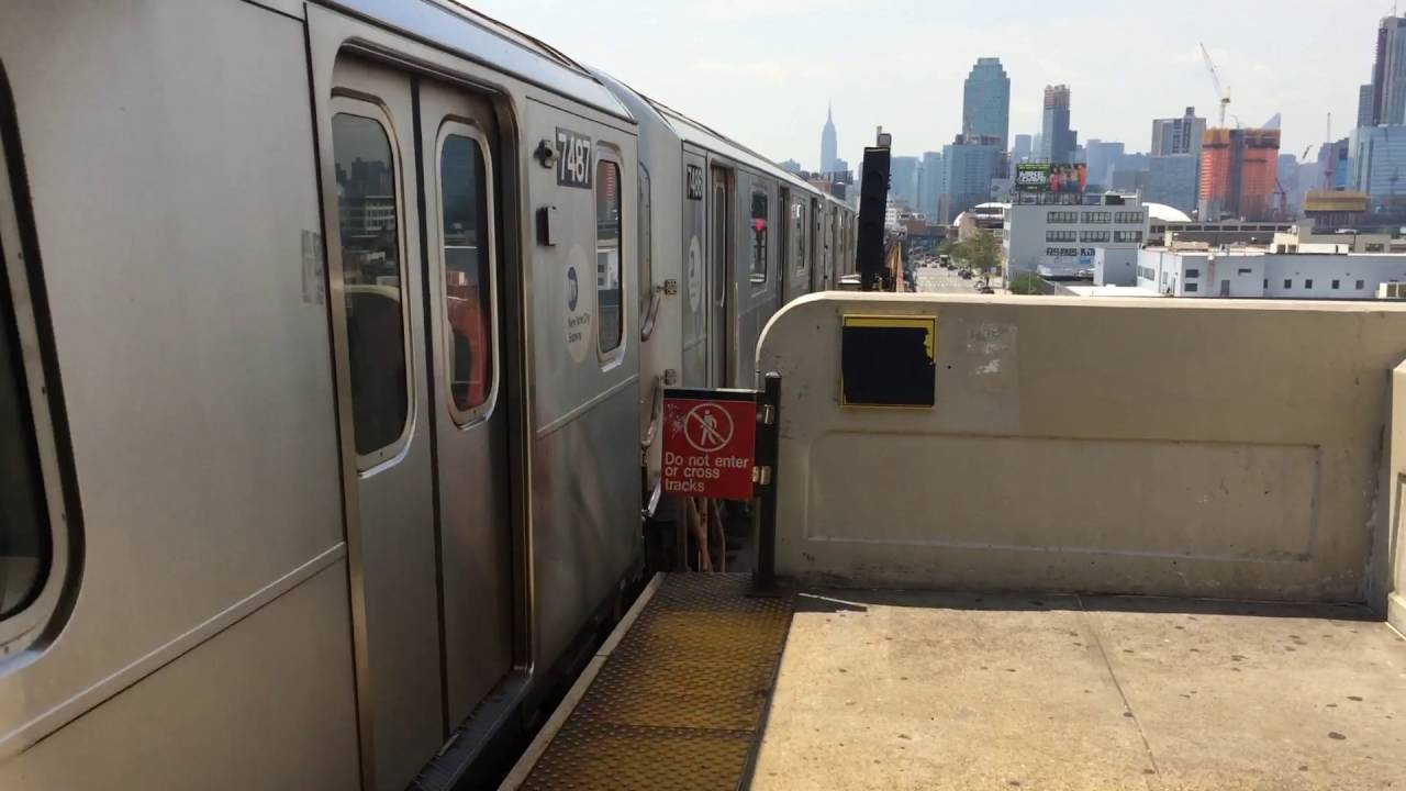 MTA NYCT: R188 leaves 46th Street w/ nice rail gaps - YouTube