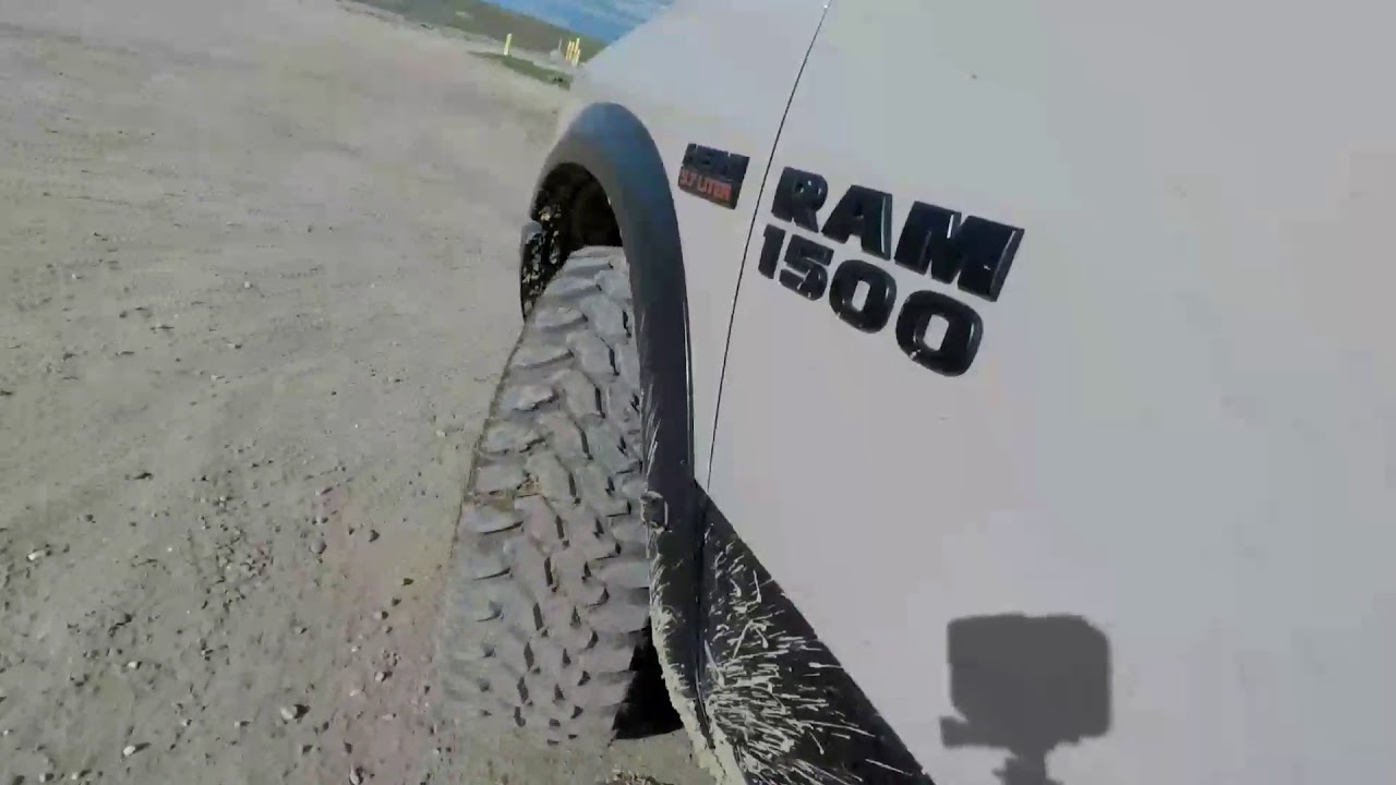 Testing Ram rebel with leveling links and 35's - YouTube
