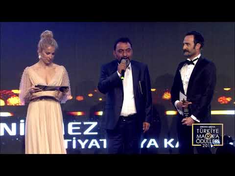 AHMET YENİLMEZ - TİYATROYA KATKI ÖDÜLÜ / STRONG MEDYA TÜRKİYE MARKA ÖDÜLLERİ