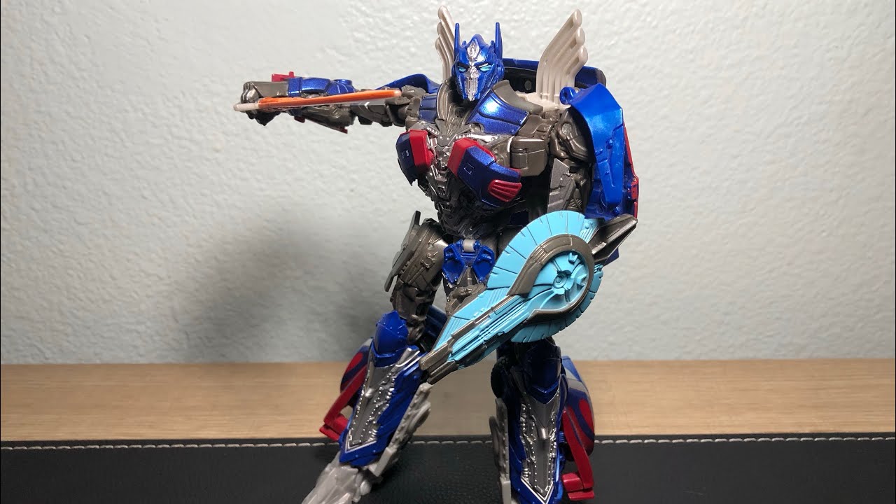 Transformers AOE Optimus Prime Review - YouTube