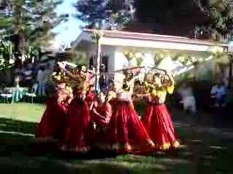 Sebucan Dance - YouTube