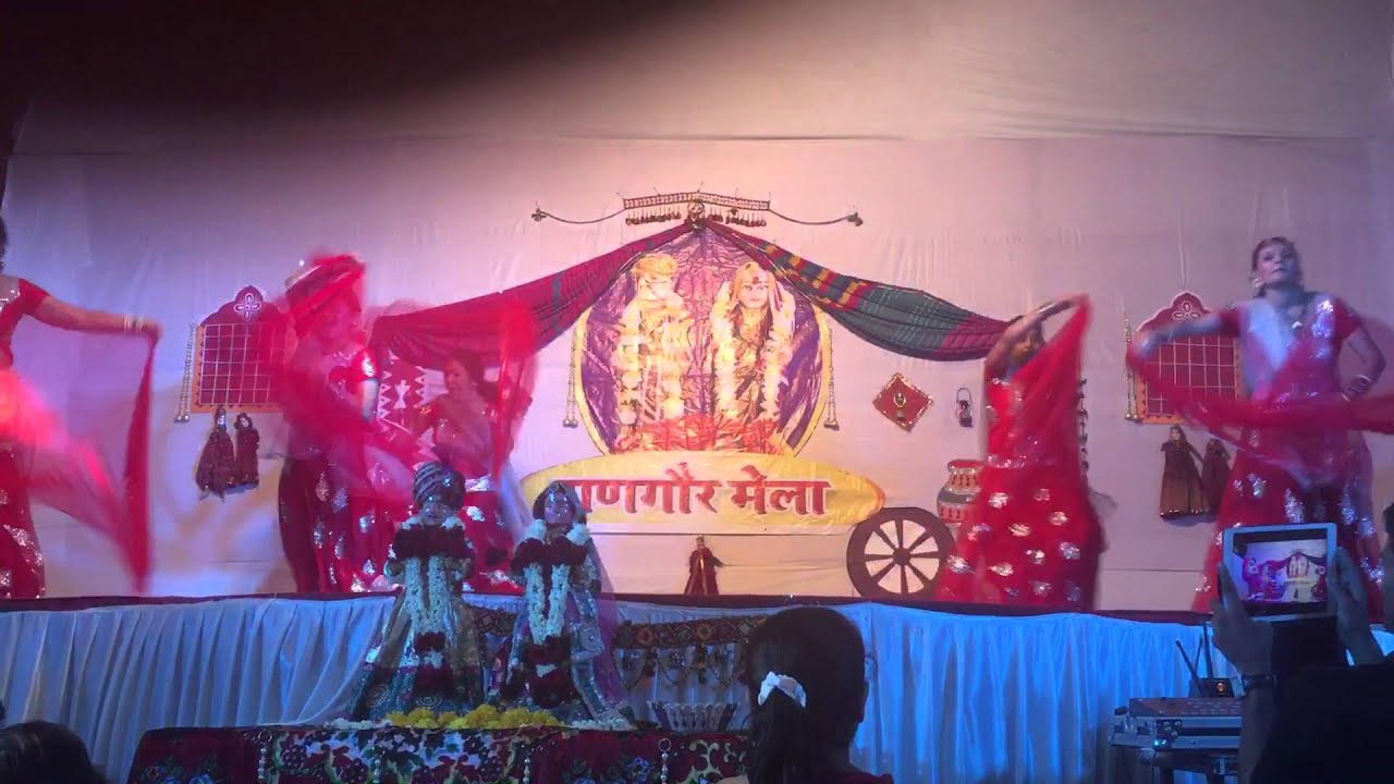 Dance Performance at Gangaur Utsav 2016 by Geeta Bangard, Roshni and ...