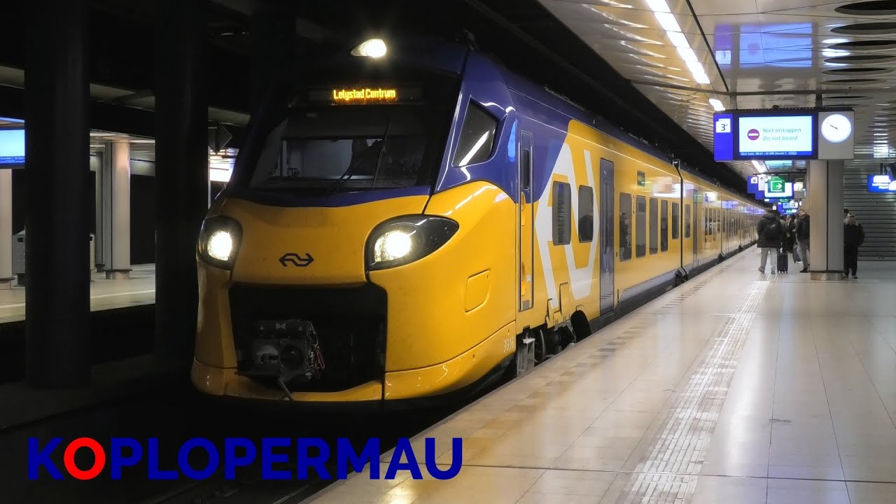 Flow ICNG vertrekt van station Schiphol Airport als testrit naar ...