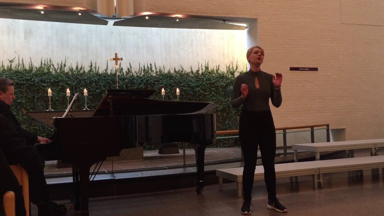 2017 Finale Amanda Loft Sandegaard - YouTube