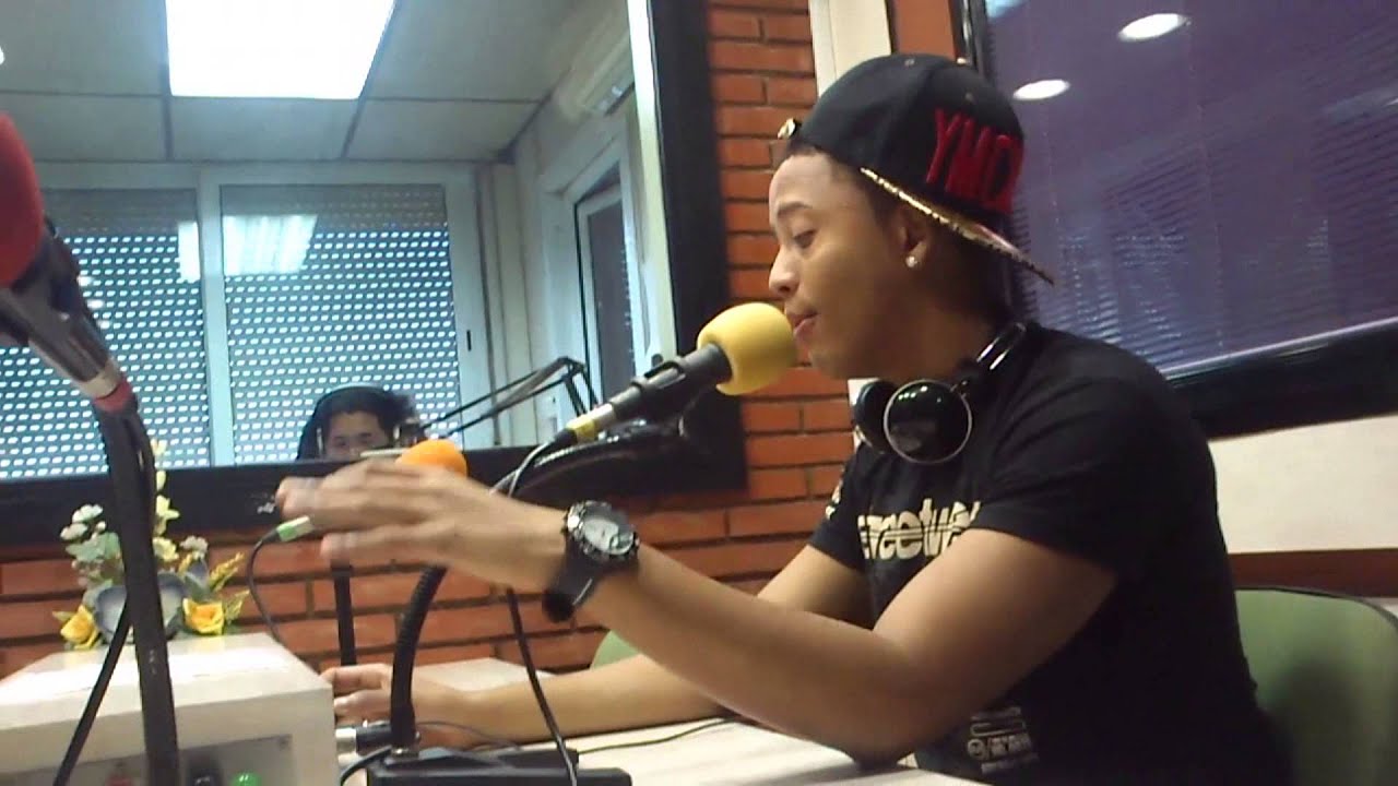 Entrevista A Black Mike En Terremoto Latino Con Dj Mocha - YouTube