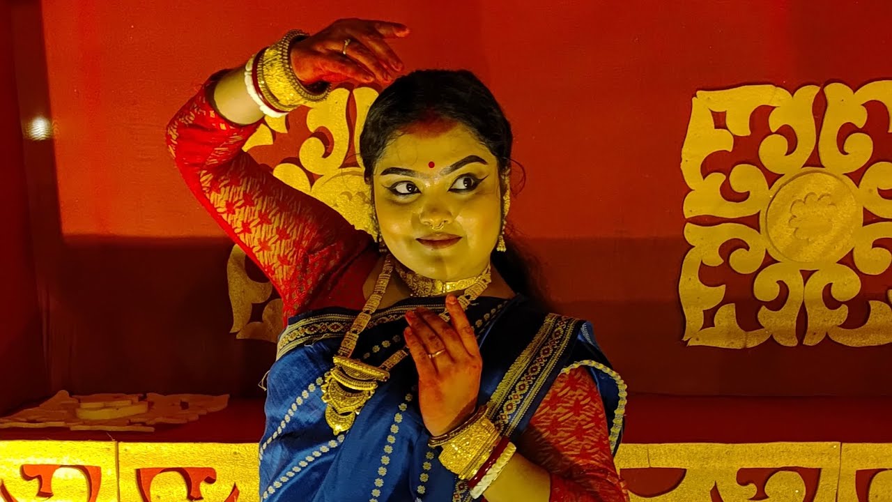 Saathi re saathi re mar ke bhi tujhkoChahega dil // Dance Program // Sumi Biswas - YouTube