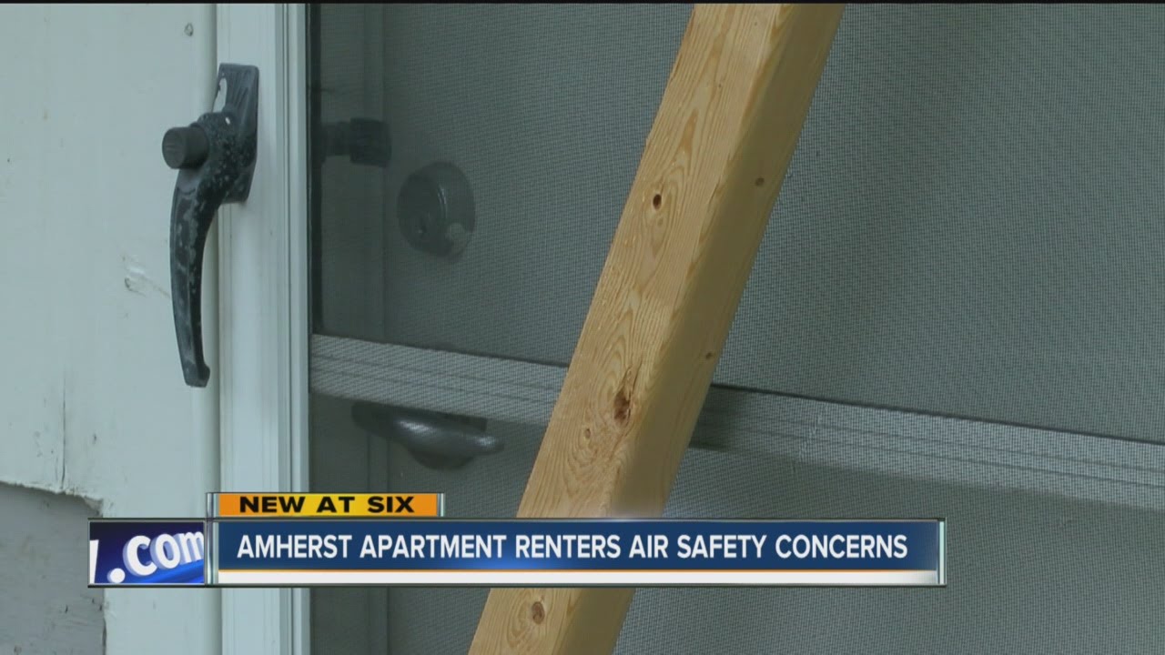 Balconies in Amherst falling down, neighbors sound concerns - YouTube