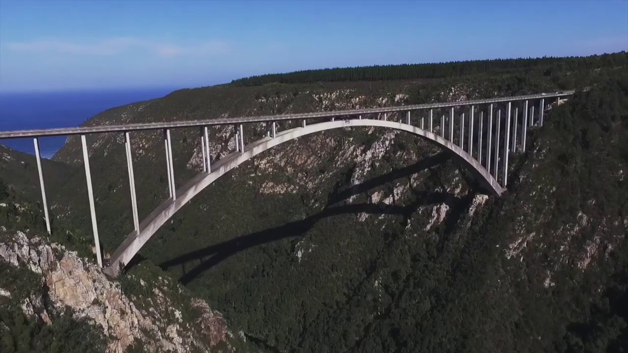 Bloukrans Bridge Bungy - Hrushi Mehta - YouTube