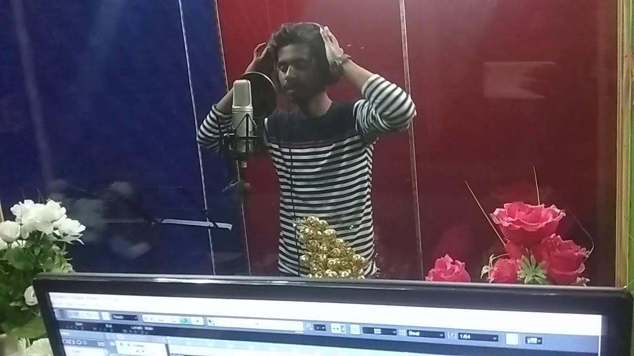 Singer krishna gond - YouTube