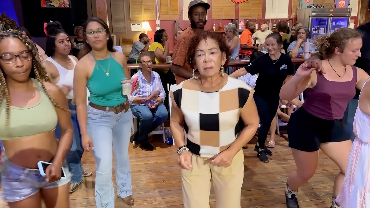 Line Dance at Creole French Table & Jam at Feed N Seed on 5/20/25 - YouTube