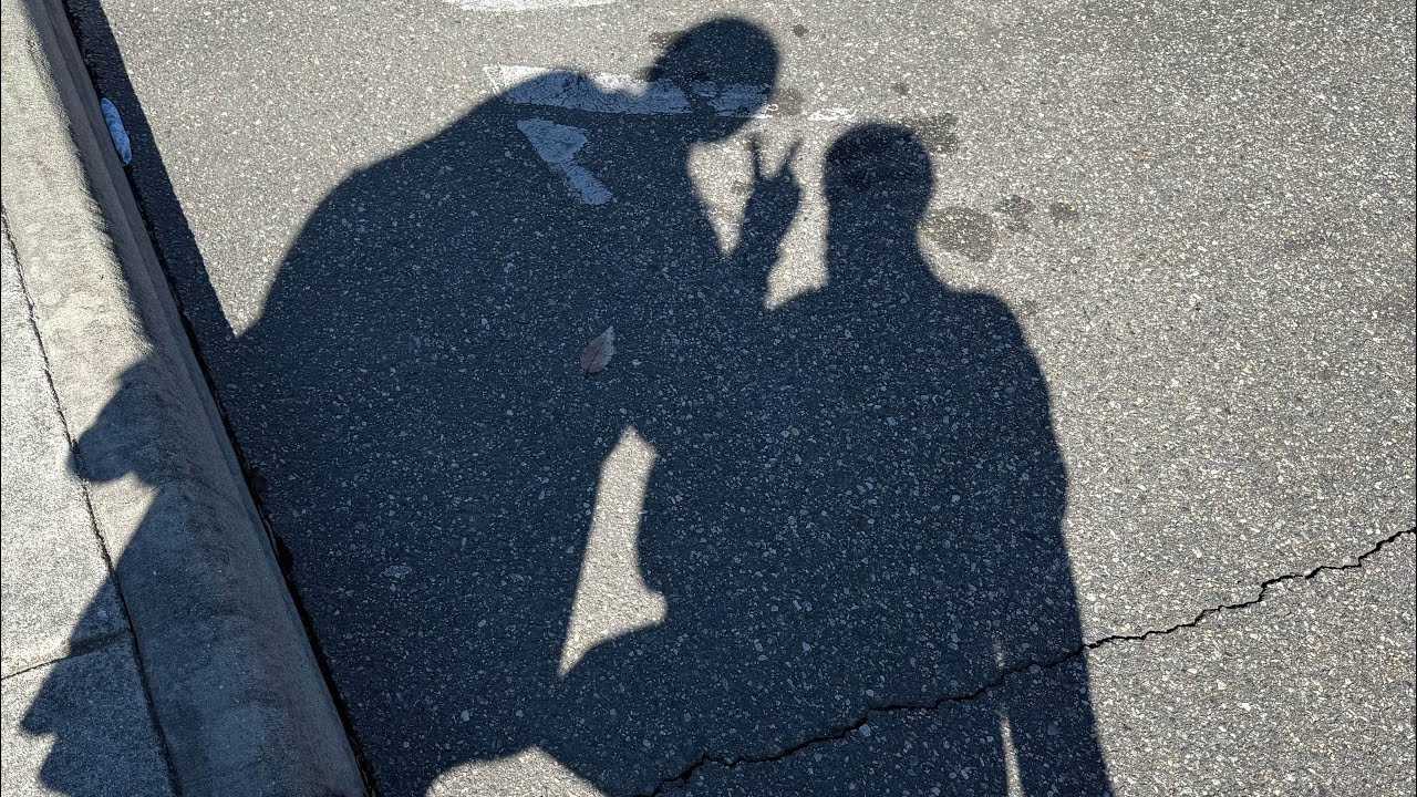 SCHOOL VLOG | being studious, annoying my friends,funny moments - YouTube