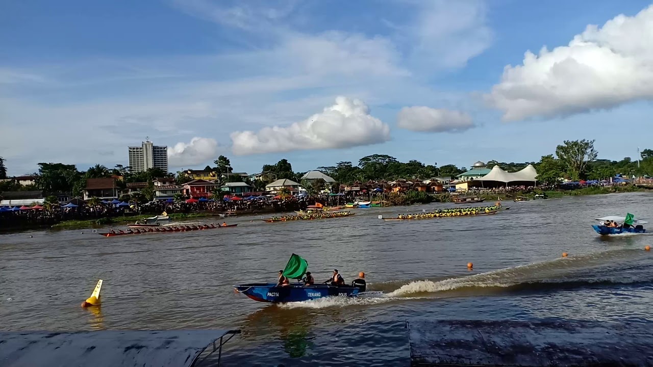 Lumba perahu 2018 di kuching waterfront | kuching sarawak - YouTube