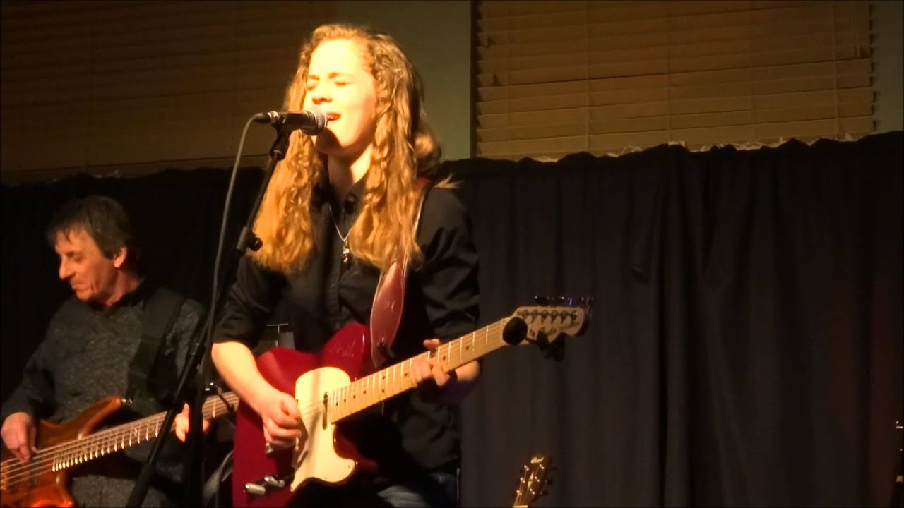 Isabelle Stern - Sublime - Santeria cover - YouTube