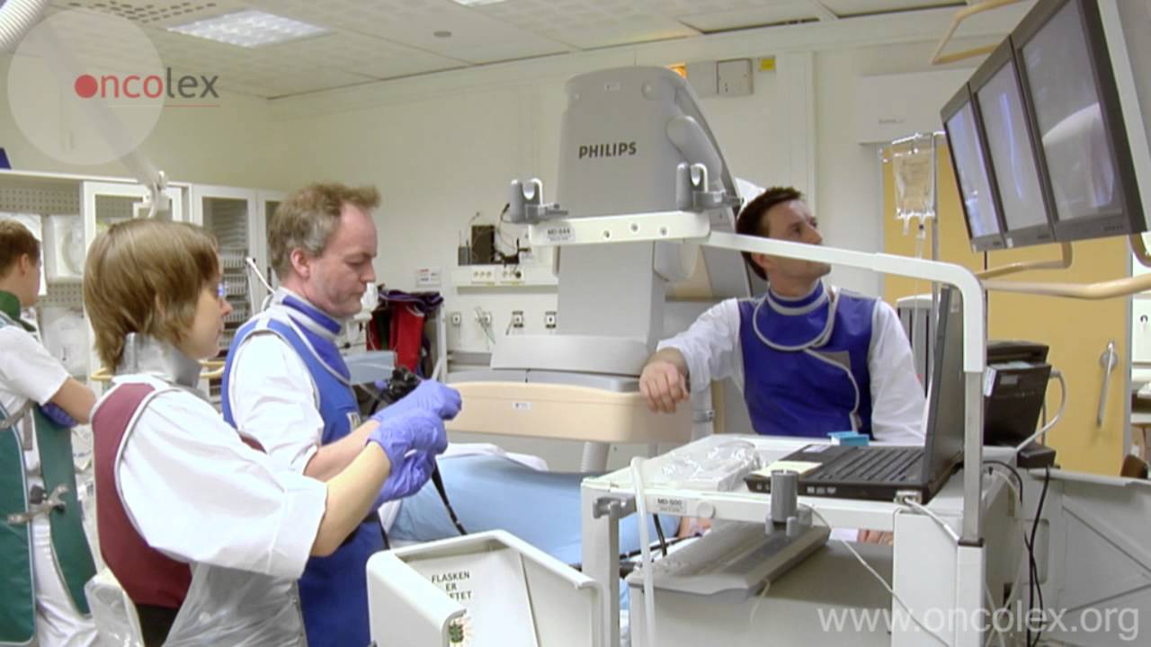 Endoscopic retrograde cholangiopancreatography (ERCP) - YouTube