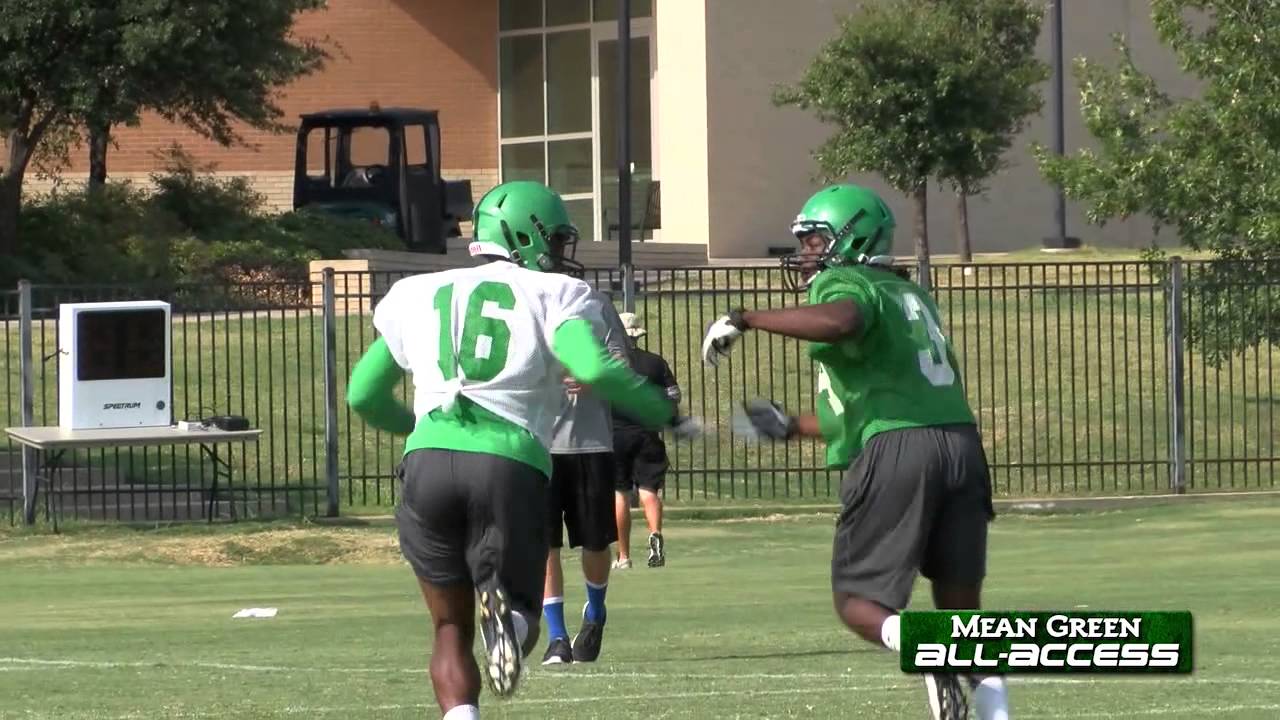 Freshman Chad Davis sits down with All-Access - YouTube