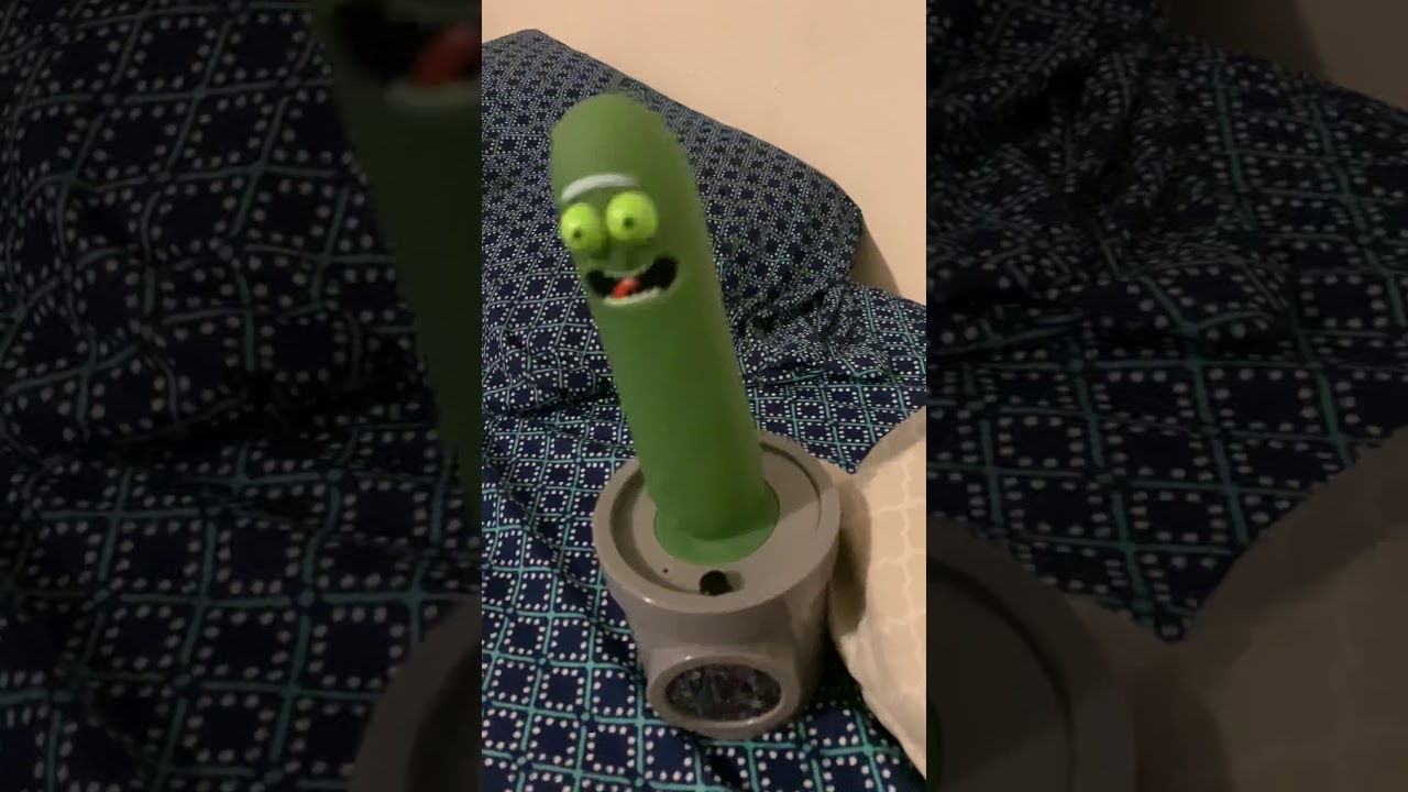 dancing pickle Rick - YouTube