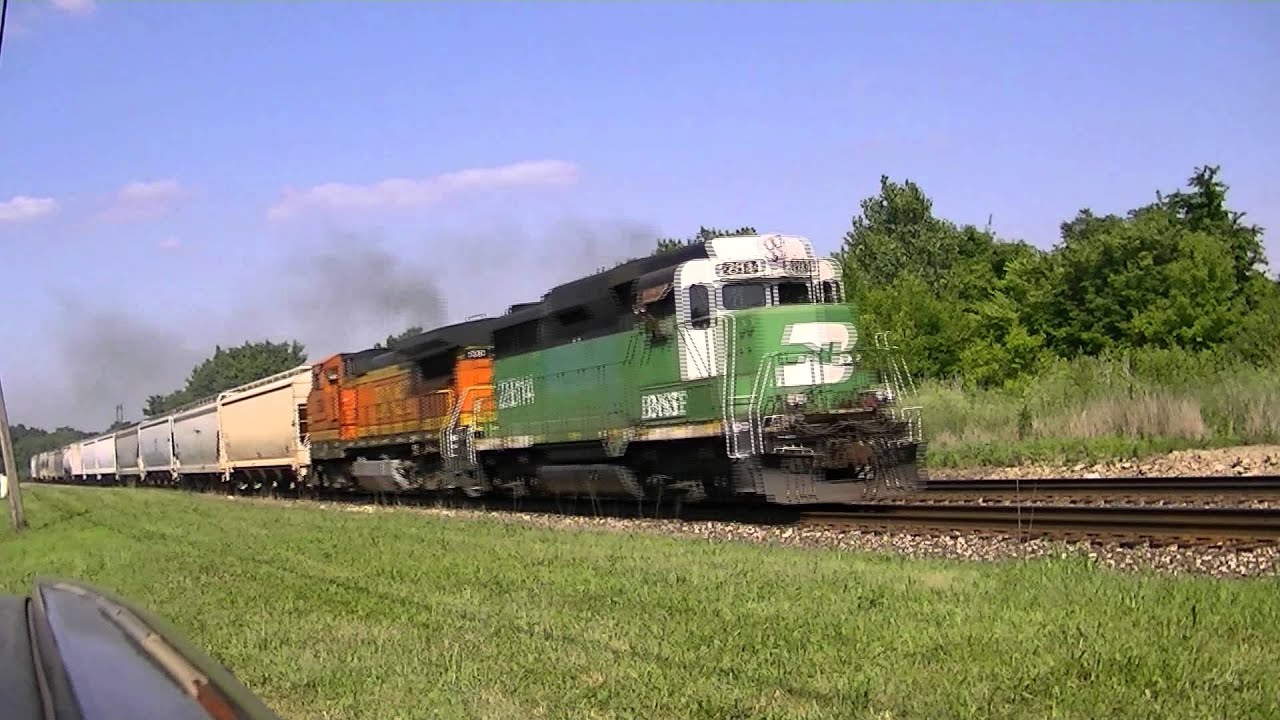 BNSF 2814 West - Joliet, IL - YouTube