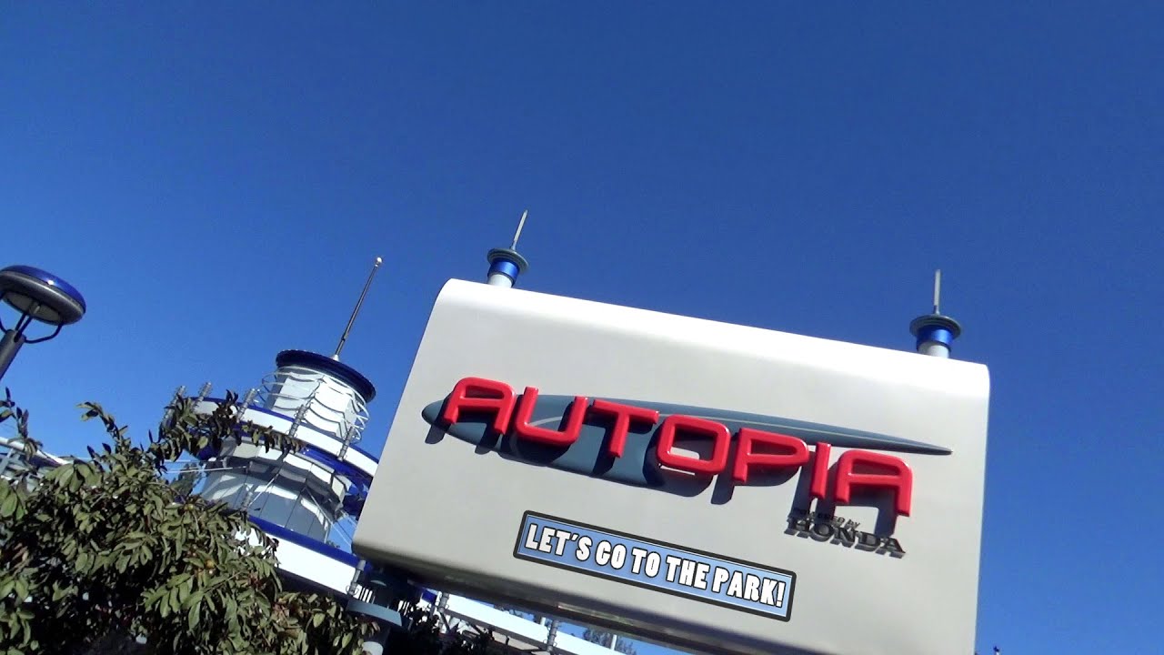 Disneyland - Autopia - Track 3 - POV - Fall Morning - YouTube