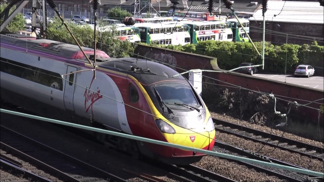 A Quick Visit To Ardwick Station, Manchester - YouTube