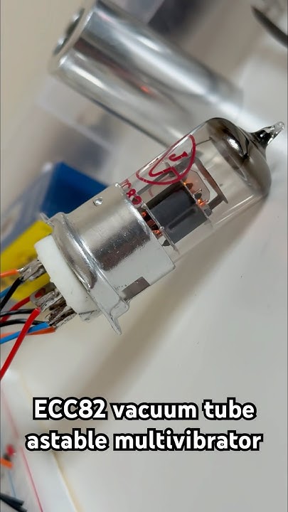 Astable multivibrator with ECC82 vacuum tube - YouTube