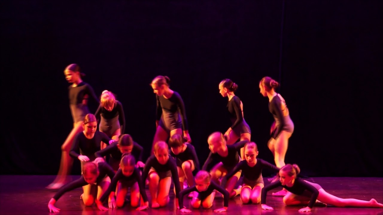 Contemporary Kids (старшие) Evolution DC Odessa 007 отчётный концерт Evolution Dance Centre ...