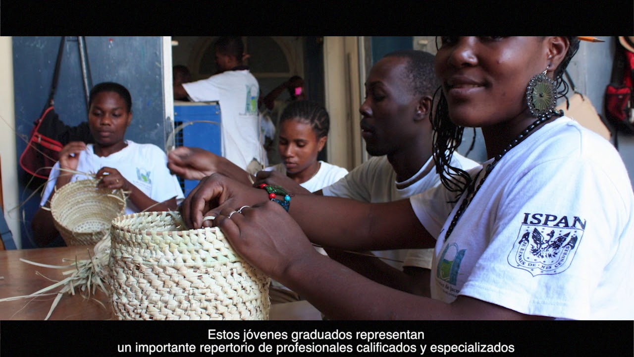 La Escuela Taller de Jacmel. 2009-2020: Un ejemplo de éxito - YouTube