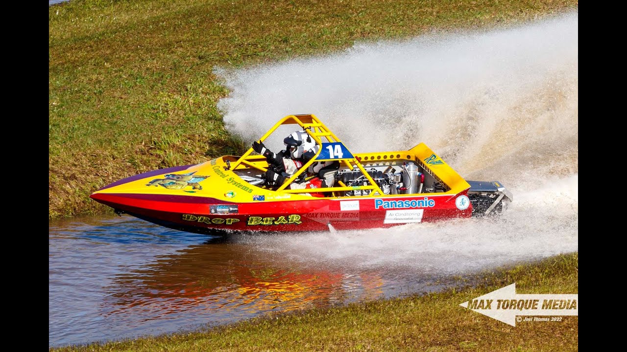 V8Superboats Drop Bear Racing Top 6 run - YouTube