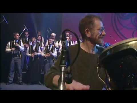 Dan ar Braz & L'Heritage des Celtes - Left in Peace | Live au Zénith ...