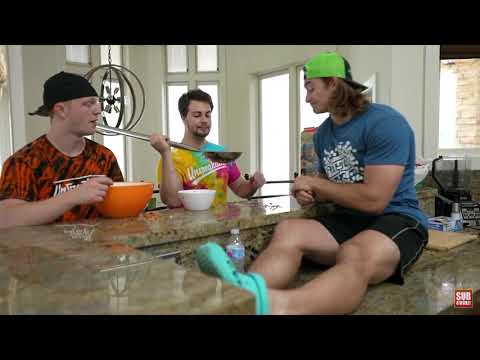 Unspeakable gets scared by bagpiper while eating cereal AKA SO FUNNY ...