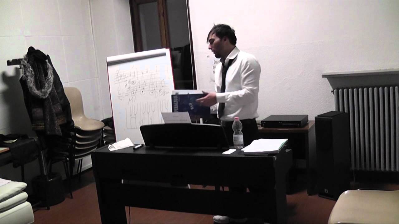 Accompagnamento Pianistico Moderno - Christian Salerno (Parte 13) - YouTube