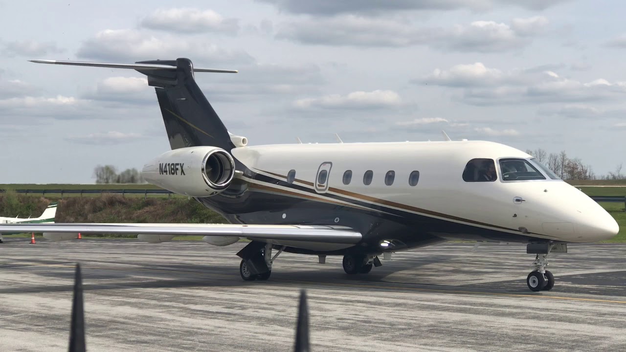 Embraer Legacy 450 Close Up Landing and Takeoff - YouTube