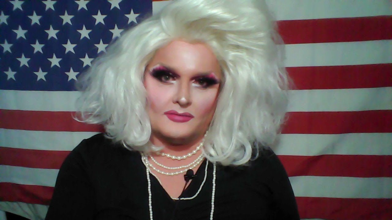 DRAg Queen Story Book Time With Kitty DEMURE - YouTube