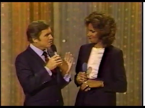 Shayla Simpson Ebony Fashion Fair Mike Douglas Show - YouTube