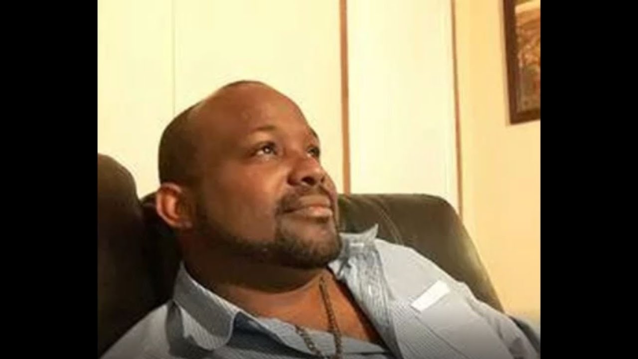 1 hour of silence occasionally interrupted by sad don pollo - YouTube