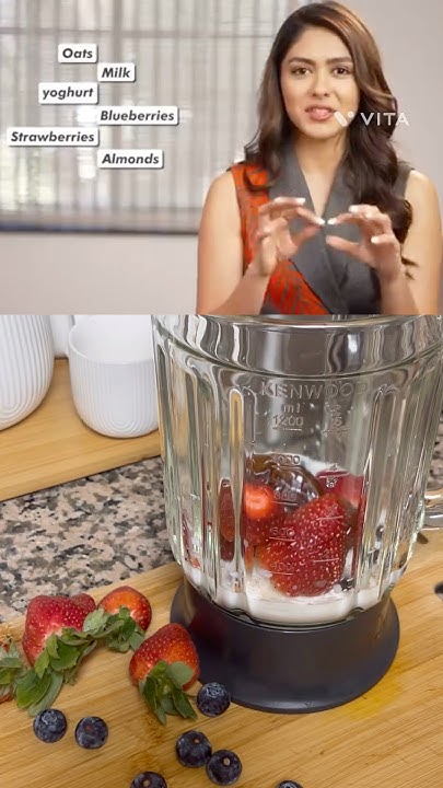 Mrunal Thakur’s Secret Breakfast Smoothie #mrunalthakur #healthybreakfast #smoothie #berries # ...