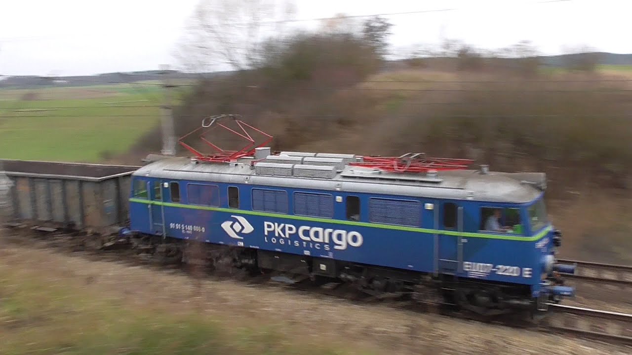 EU07-220 PKP CARGO - YouTube