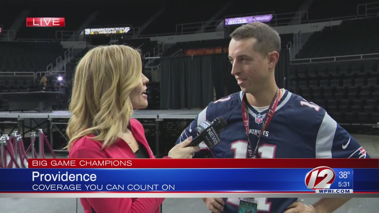 Shannon Hegy Interviews a Local Fan Who Attended the Big Game - YouTube