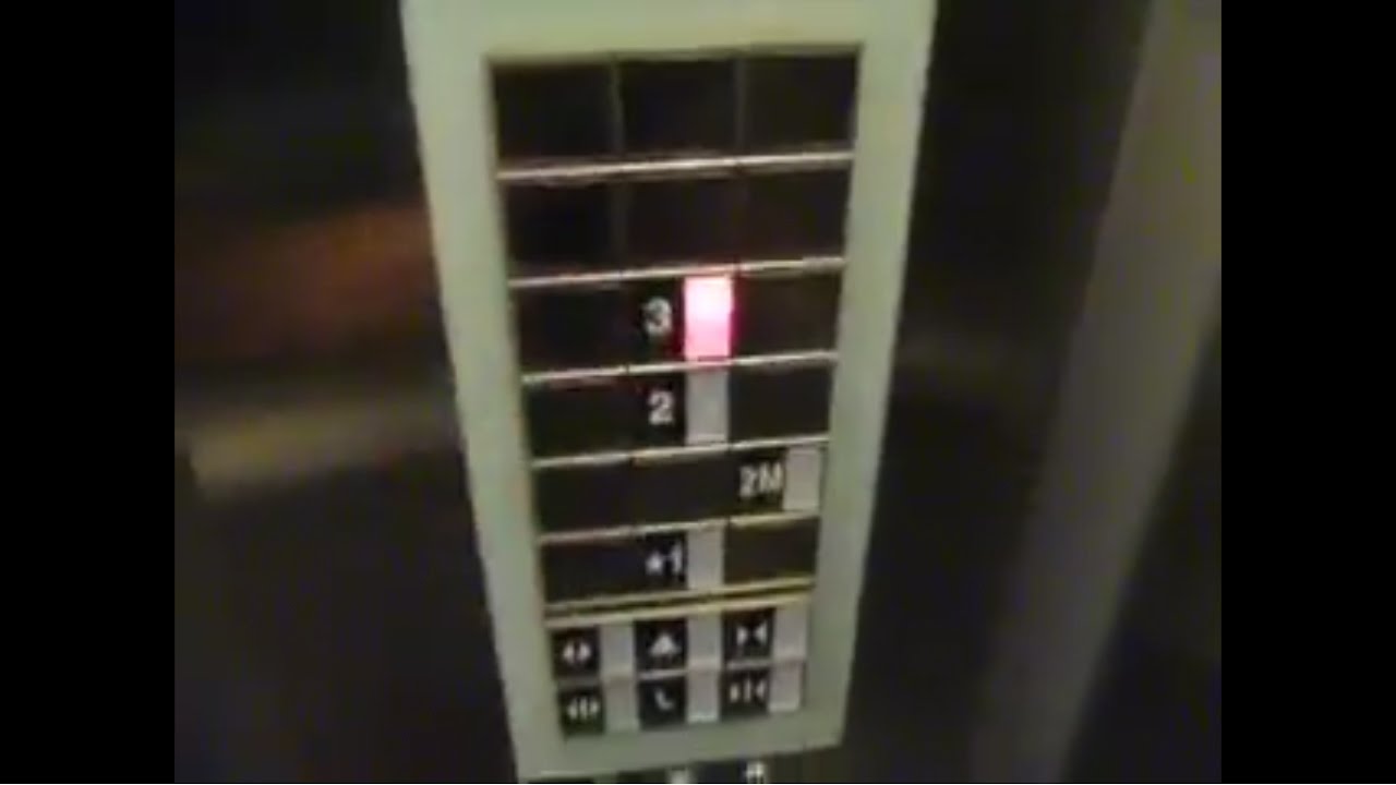 Schindler 3300! MRL elevator in Bloomingdales at Willowbrook Mall ...