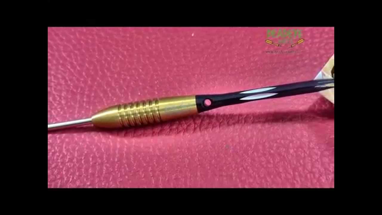 Unicorn John Lowe World Champion Golden 21 gram Darts - YouTube