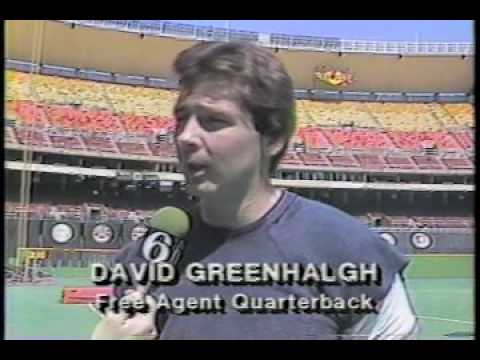 Quarterback Dave Greenhalgh 80yds throw 1985-Desktop.m4v - YouTube