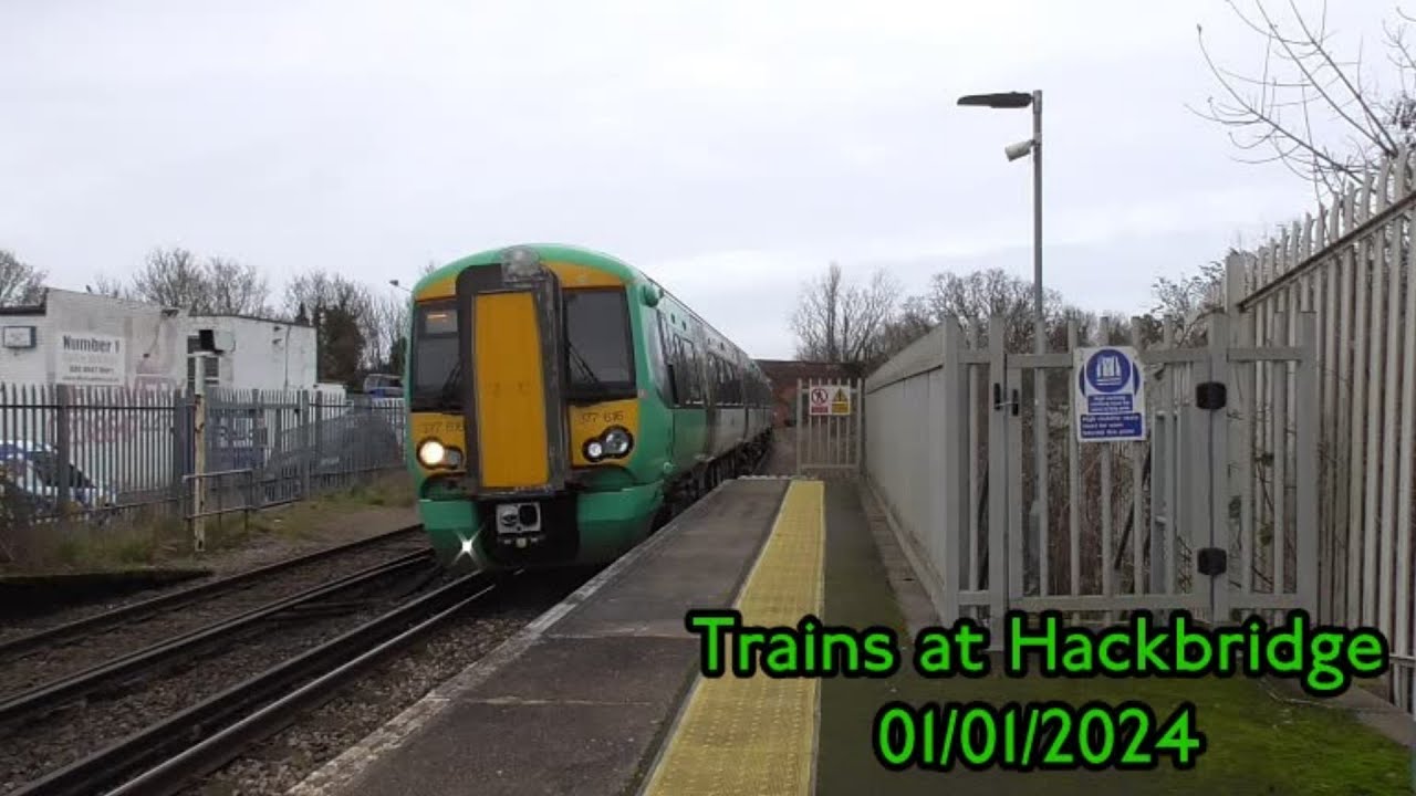 Trains at Hackbridge 01/01/2024 - YouTube