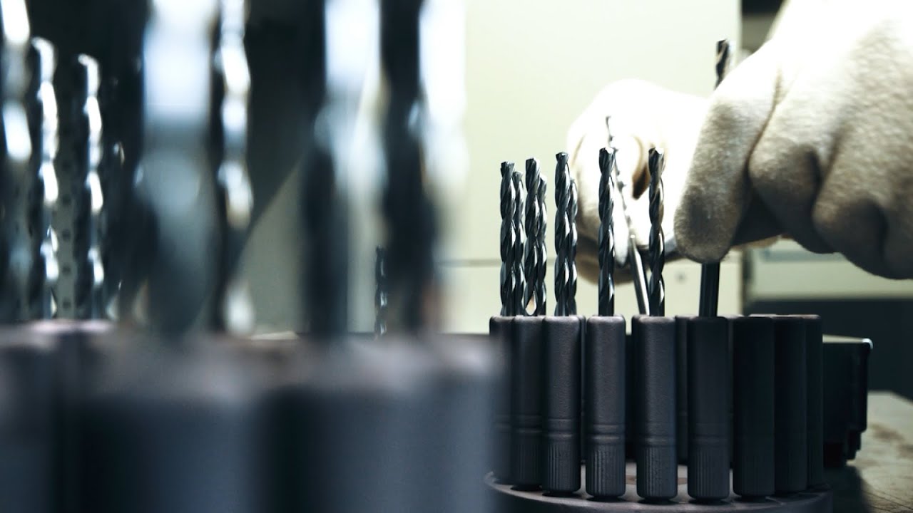 The way to your Premium Tool - Coating of round tools at CemeCon - YouTube