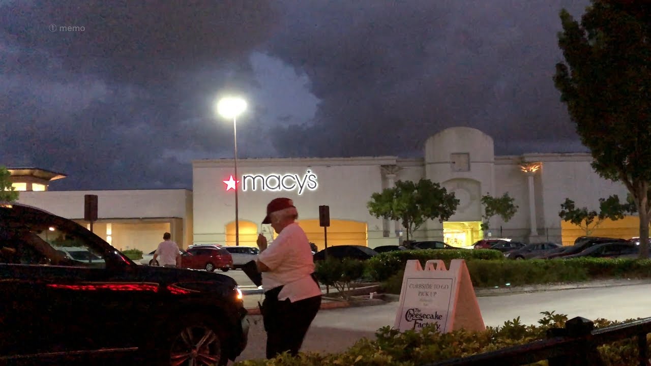 The Cheesecake Factory ~ Naples Florida | 20181221 - YouTube