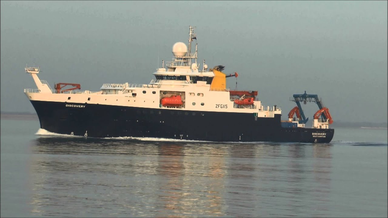 Discovery approaches the NOC - YouTube