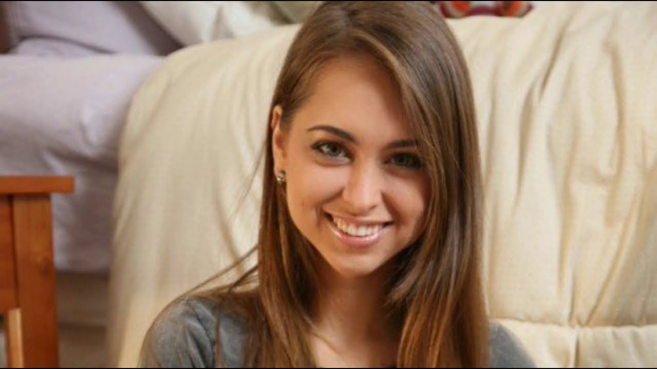 VIDEO ORIGINAL DE LA ACTRIZ NOPOR RILEY REID - SU VIDA - YouTube