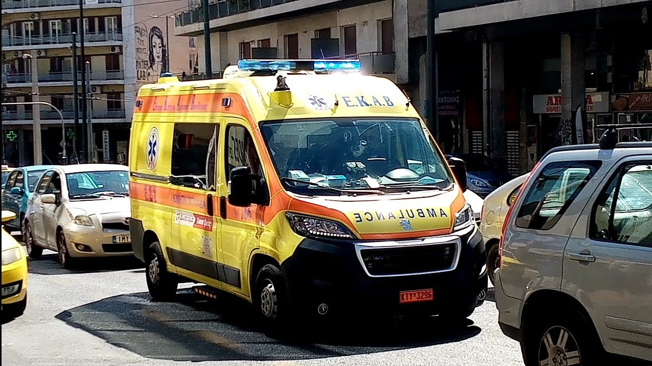 EKAB Ambulances Compilation #6. 🧡⚕️ #εκαβ, #166 - YouTube