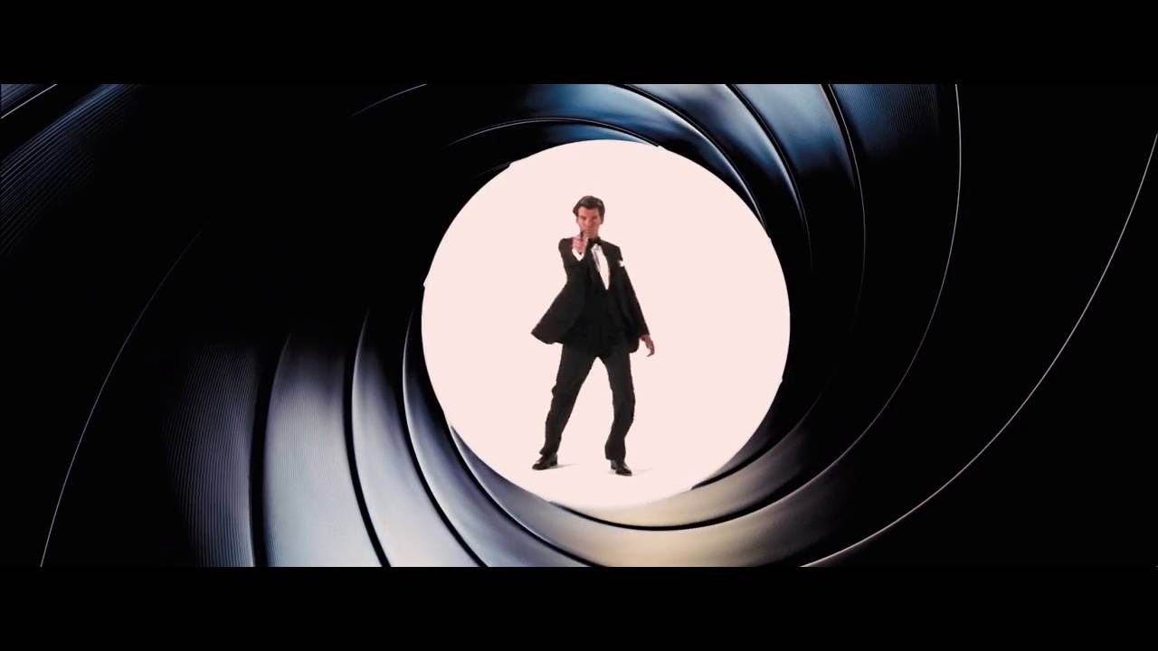 Pierce Brosnan in Skyfall Gunbarrel - YouTube