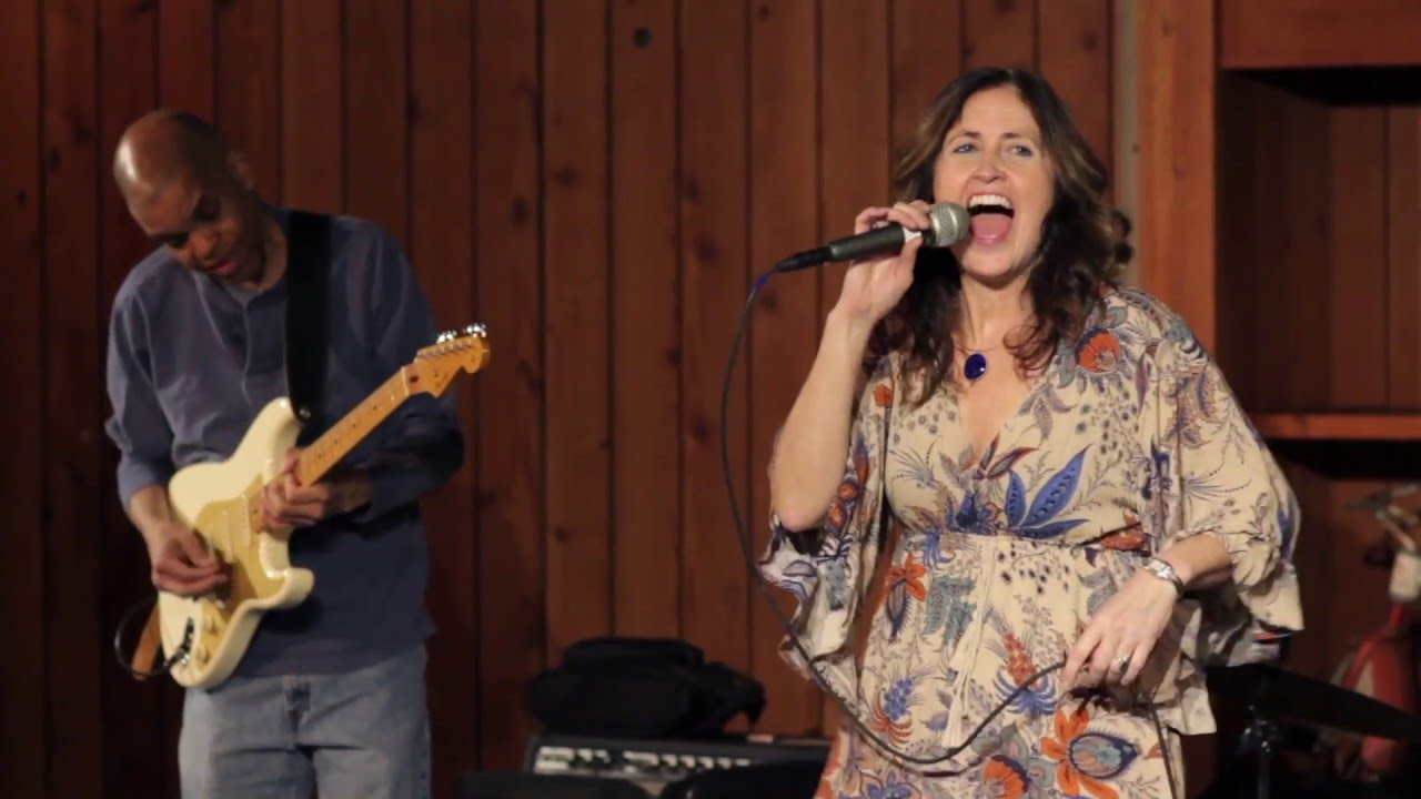 Deb Callahan Keep Things Running at Jazz Bridge 2016 - YouTube